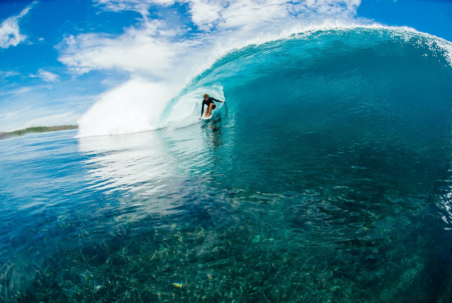 How to Surf Safely: 34 Crucial Tips (Every Surfer Should Know)